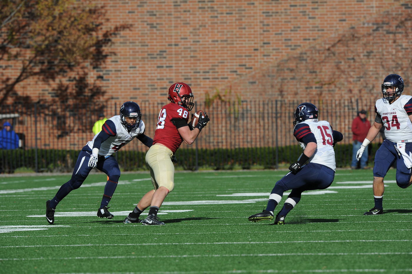 Penn snaps Harvard’s win streak, 35-25 | Harvard Magazine