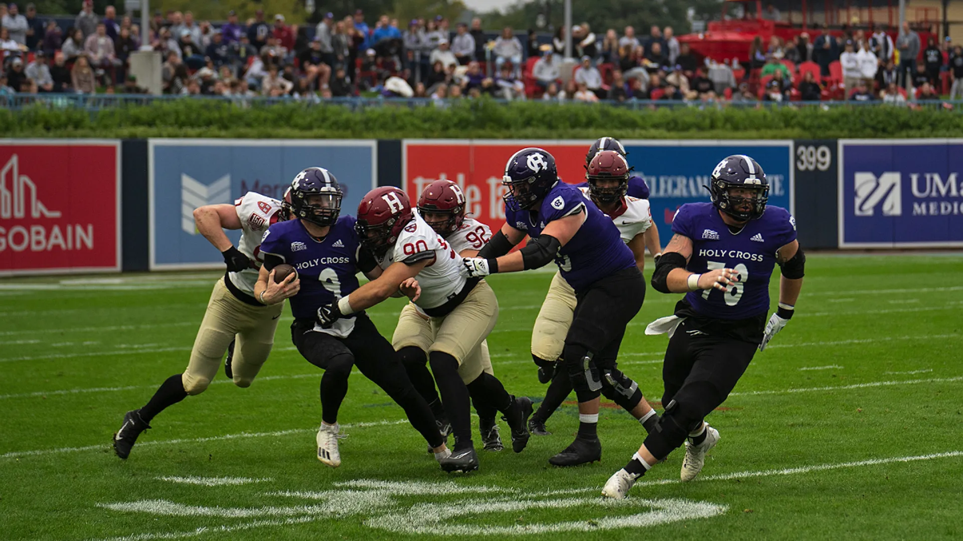 Harvard 38, Holy Cross 28 | Harvard Magazine