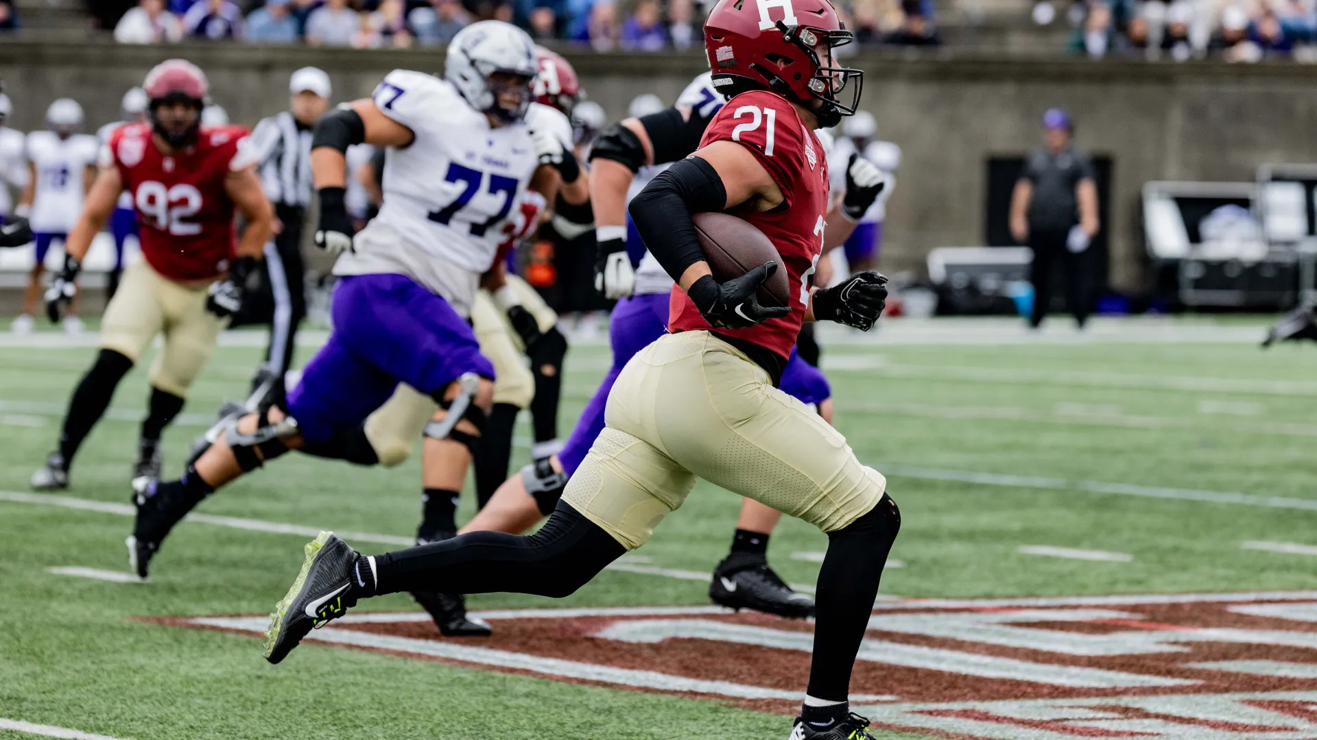 Exceeding Expectations | Harvard Magazine