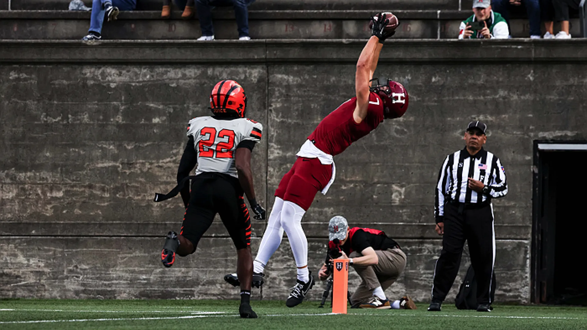Harvard Football: Harvard 45-Princeton 13 | Harvard Magazine