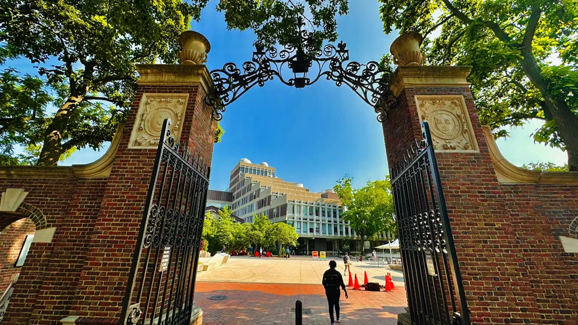 Harvard Research Funding Will Resume, Government Signals | Harvard Magazine
