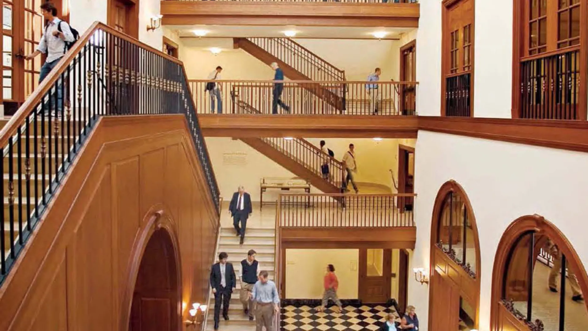 Baker Library, Renewed | Harvard Magazine