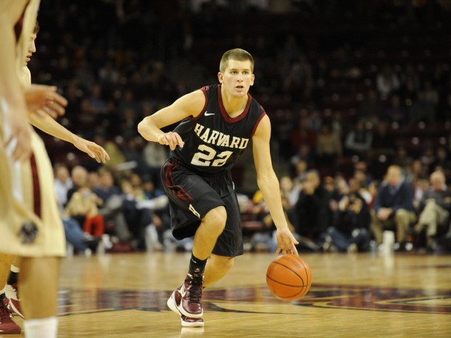 Harvard men's basketball team sweeps Princeton and Penn | Harvard Magazine