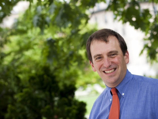 Marc Lipsitch says avian flu experiments risk public health | Harvard ...