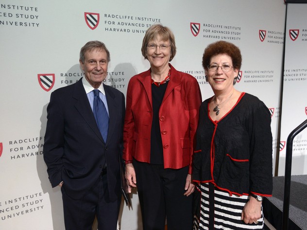 Harvard president Drew Faust awarded Radcliffe Medal | Harvard Magazine
