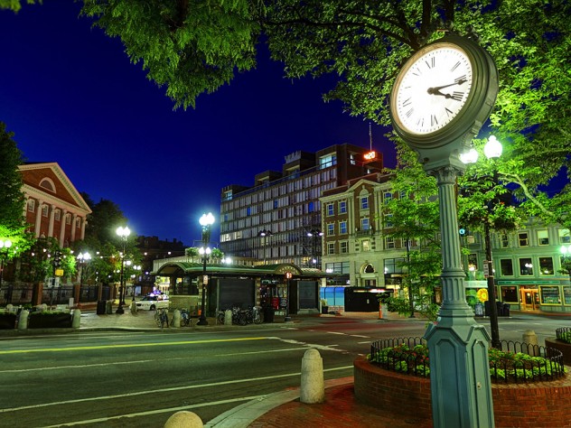 Harvard Square under Pandemic Pressure | Harvard Magazine